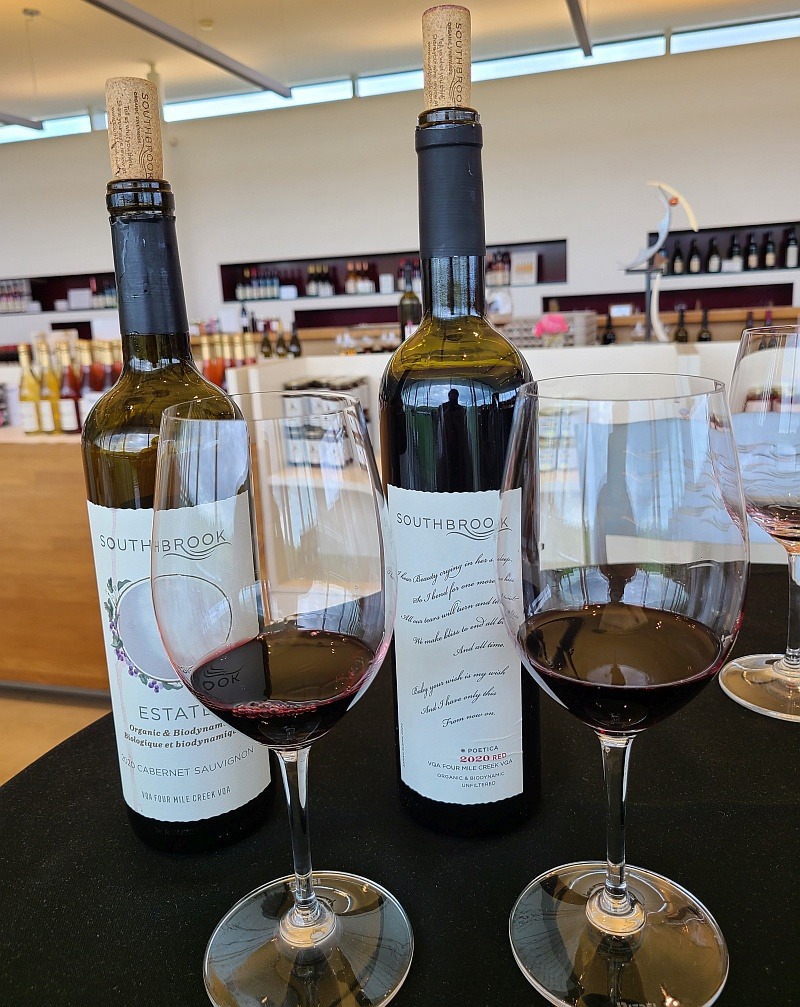 MyWinePal: Visiting Southbrook Vineyards “Green” Vineyard and WineryPR ...